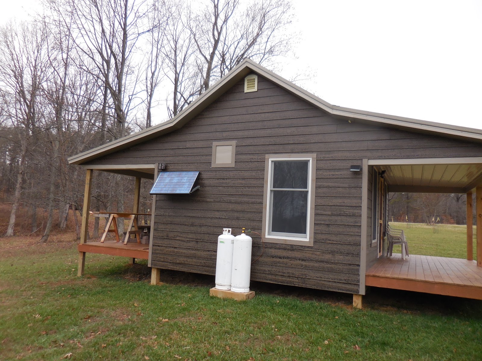 The Self-Reliant Homestead