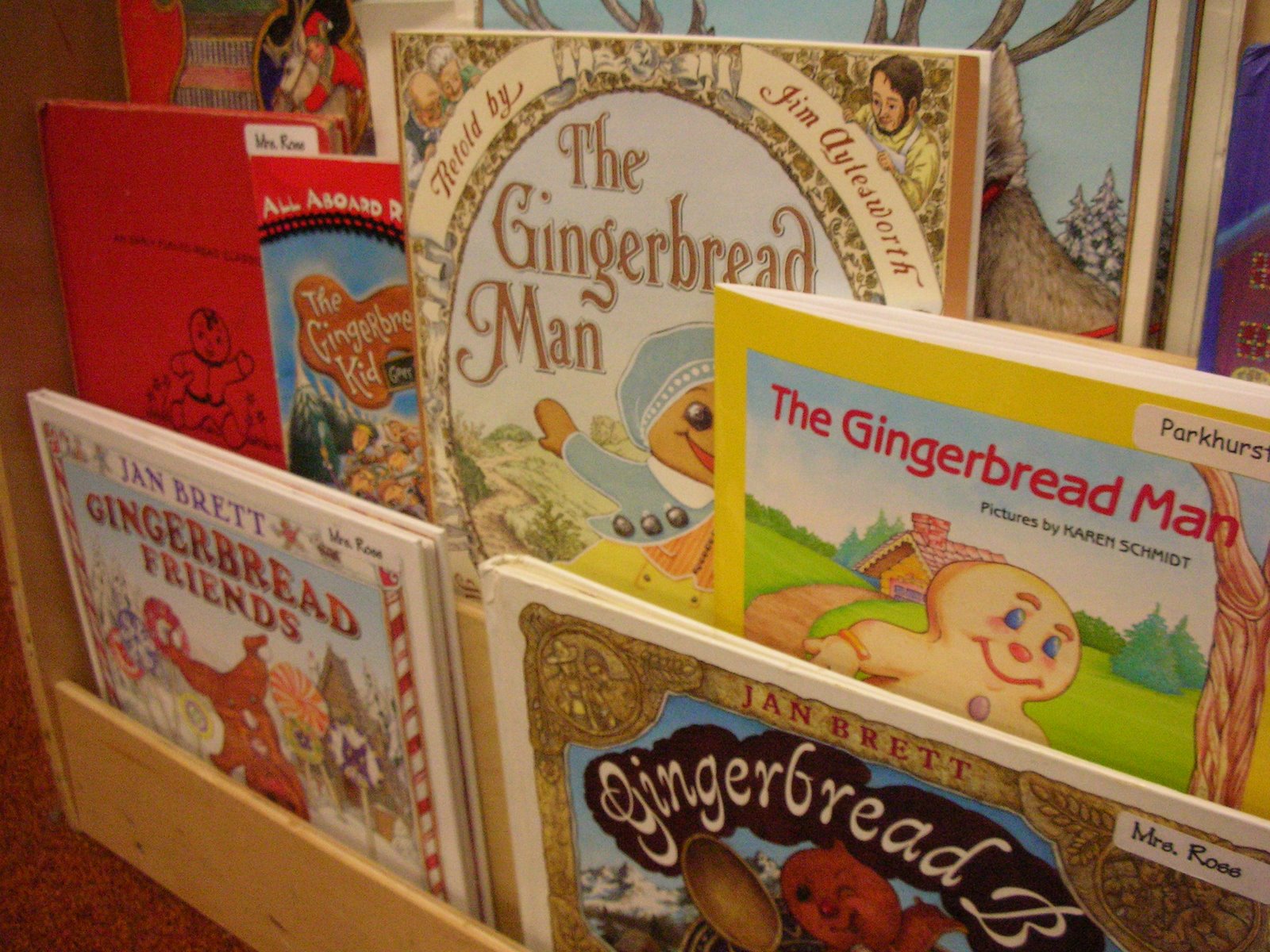 Kindergarten Kids: Gingerbread Friends
