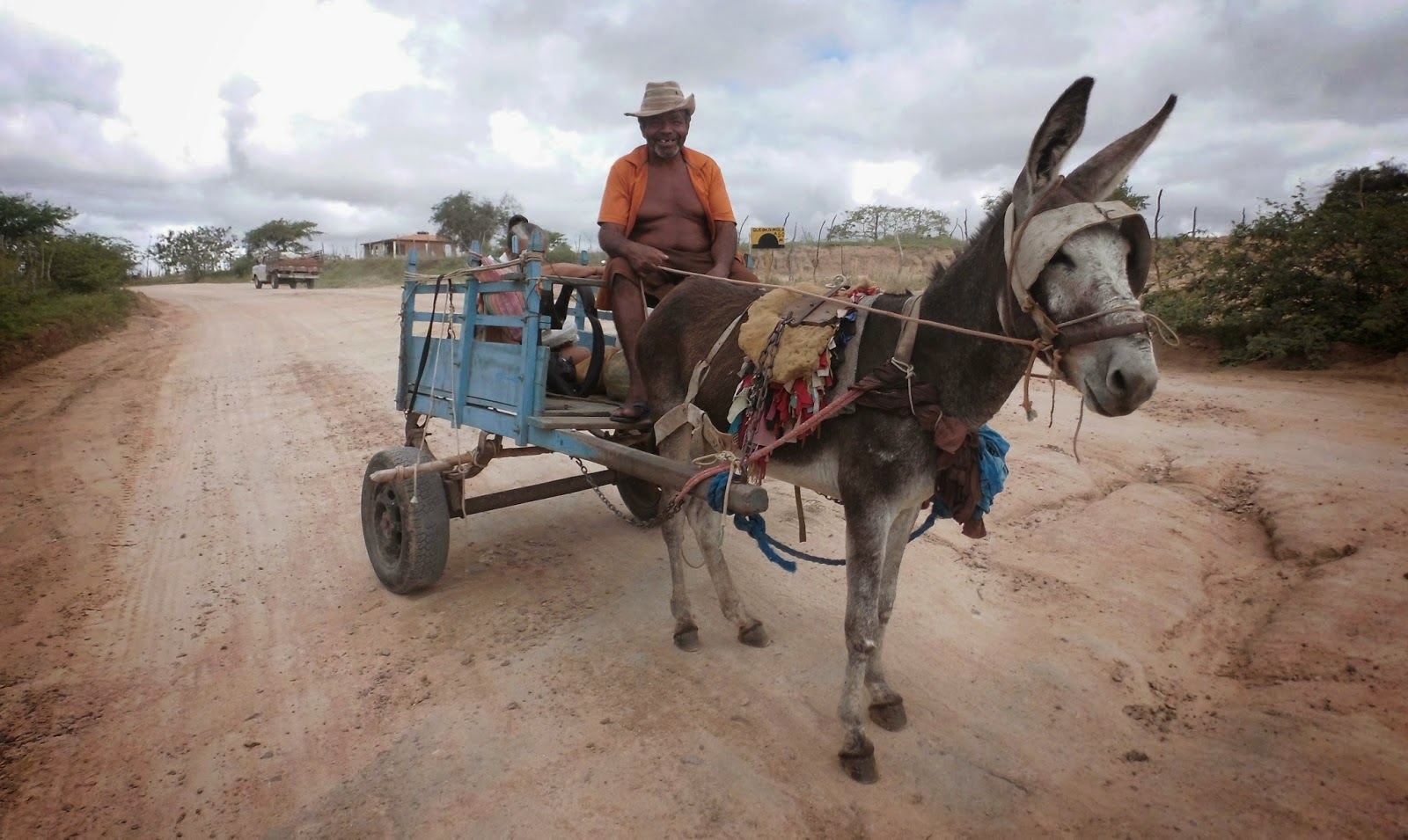 BARROCAS - BAHIA: A CARROÇA SEGUE MANTENDO A TRADIÇÃO NO MUNICÍPIO DE ...