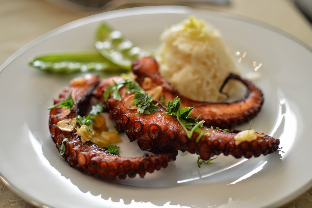 SABOREANDO FLORIPA: Receita da Semana: Polvo crocante