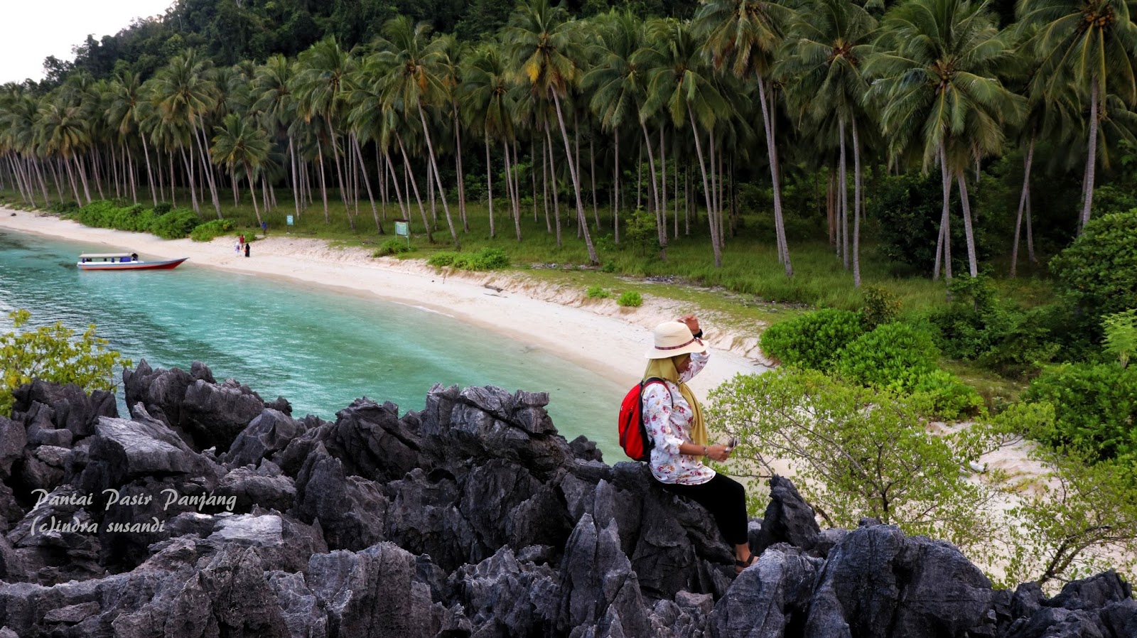Never Ending Beauty of Sombori-Labengki Part II: Blue Lagoon dan Pantai ...