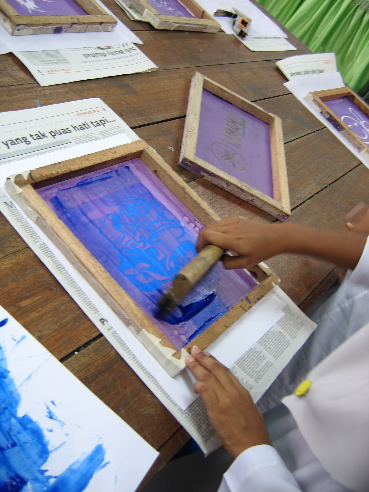 Seni Reka Tanda SMKSI: Cetakan Skrin