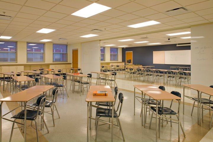 Riverside, Illinois: The "New" Riverside-Brookfield High School