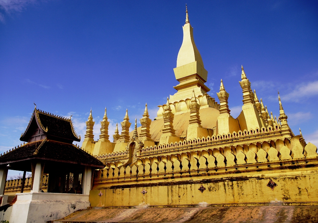 ຊິໄປໃສ Si Pai Sai: THAT LUANG ທາດຫຼວງ