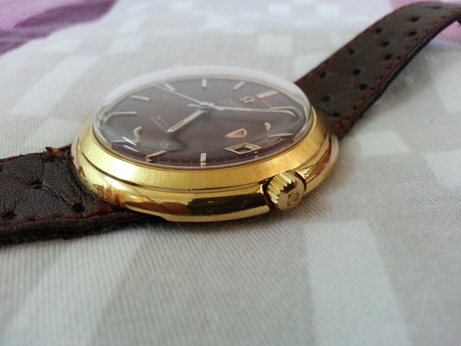 Pesona Jam: Vintage 1970's Omega DeVille Dynamic Goldtop