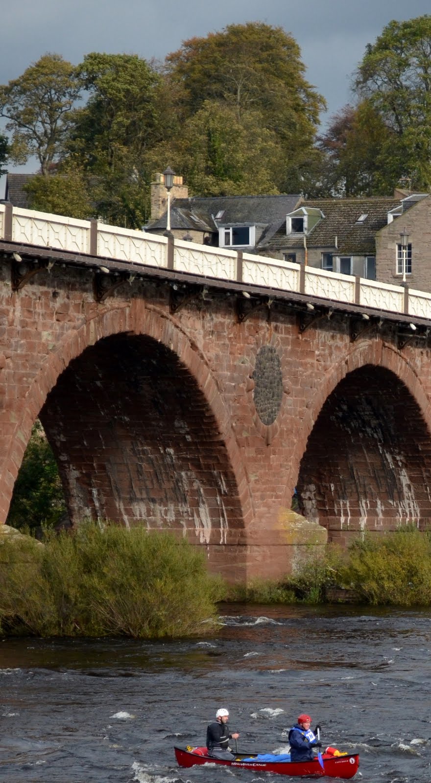 Tour Scotland: Tour Scotland Photographs Tay Descent Perth Bridge ...