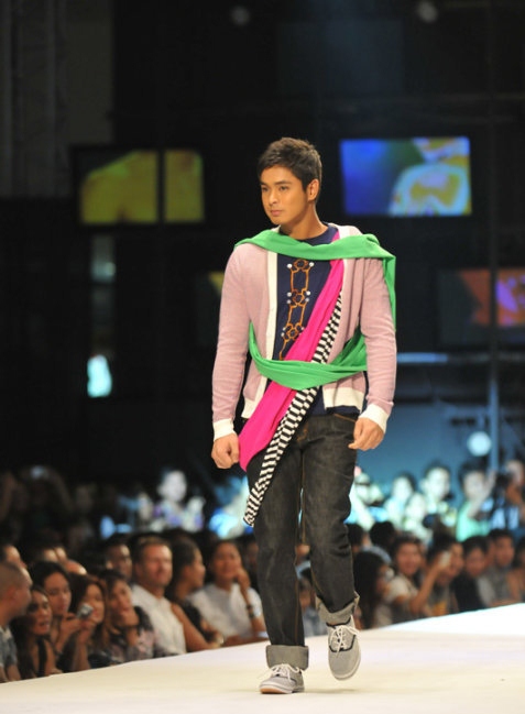 Gossip Actors: Coco Martin during Bench Fashion Week