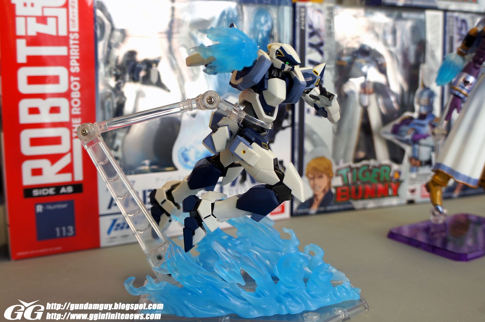 MECHA GUY: March 2012