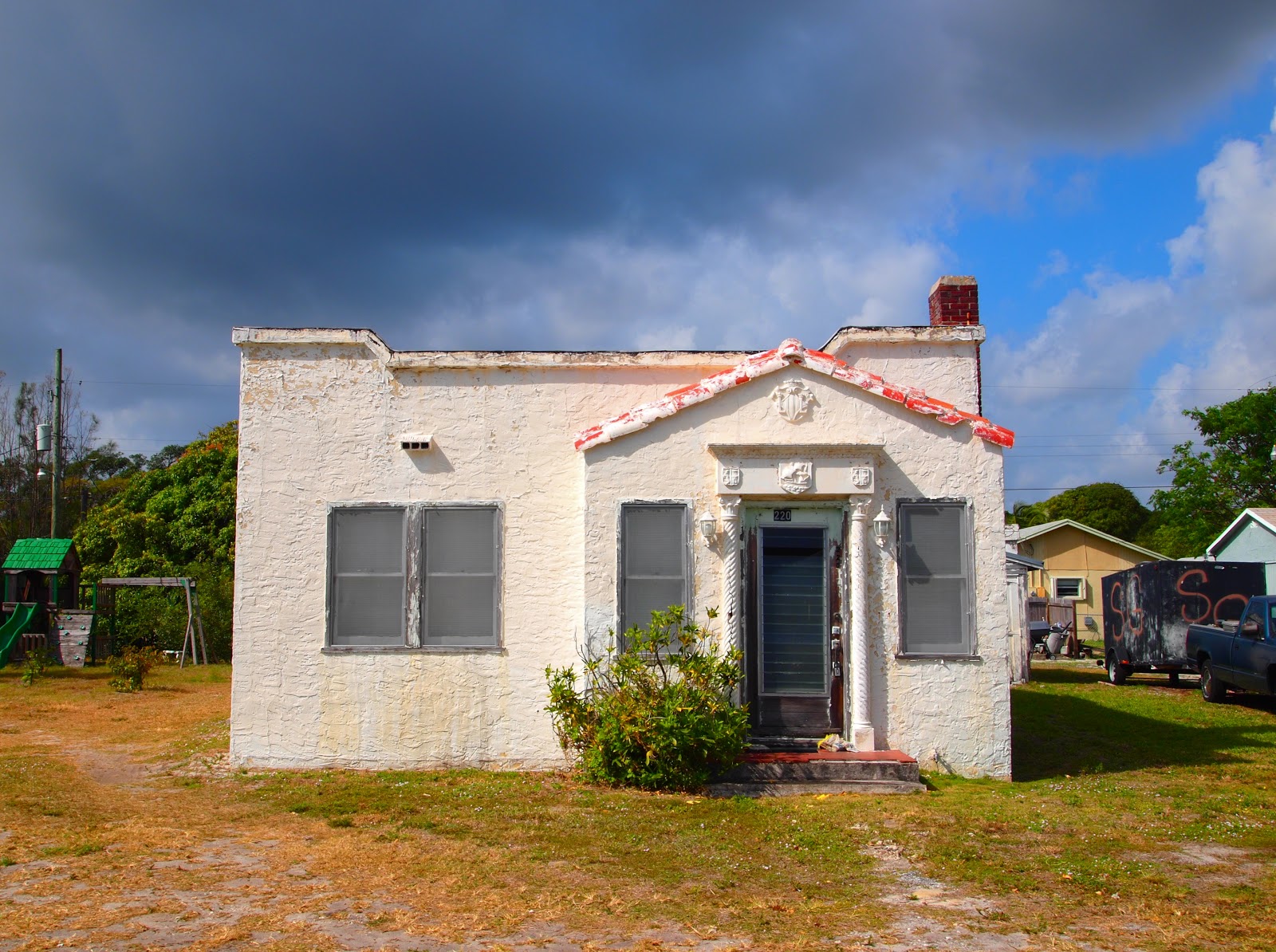 A Hobo's Travelogue: Two weeks at the Colony hotel in Delray Beach, Florida