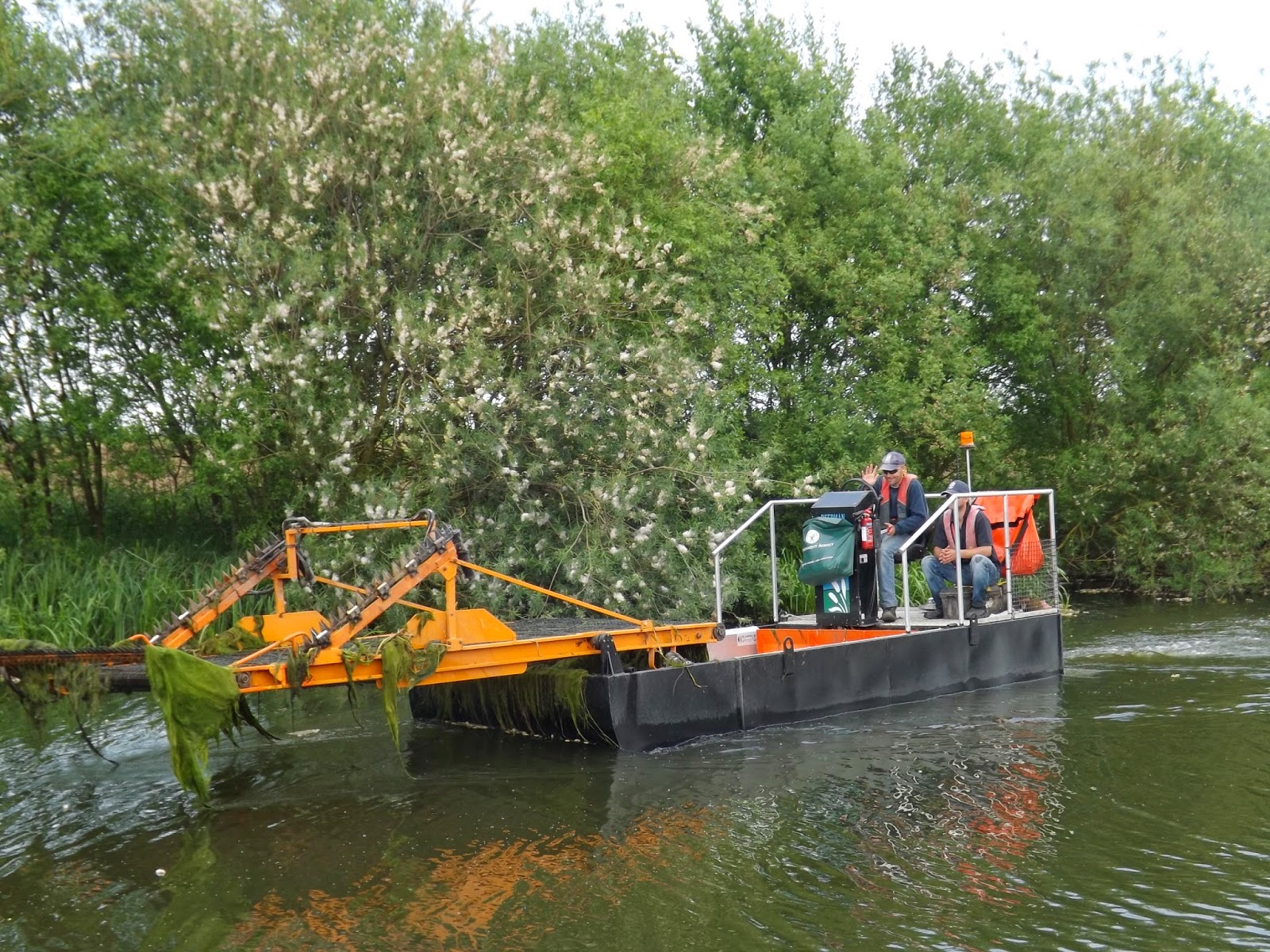 NB Holderness: Leaving Lincoln.