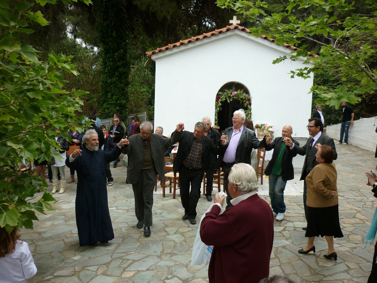 Η ΙΣΤΟΣΕΛΙΔΑ ΤΩΝ ΑΓΙΩΝ ΑΠΟΣΤΟΛΩΝ: ΠΑΝΗΓΥΡΙ ΑΓΙΟΥ ΓΕΩΡΓΙΟΥ ΚΑΛΑΜΟΥ