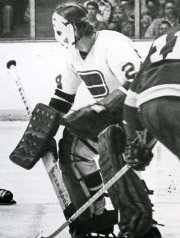 La vie est une puck: Ed Dyck