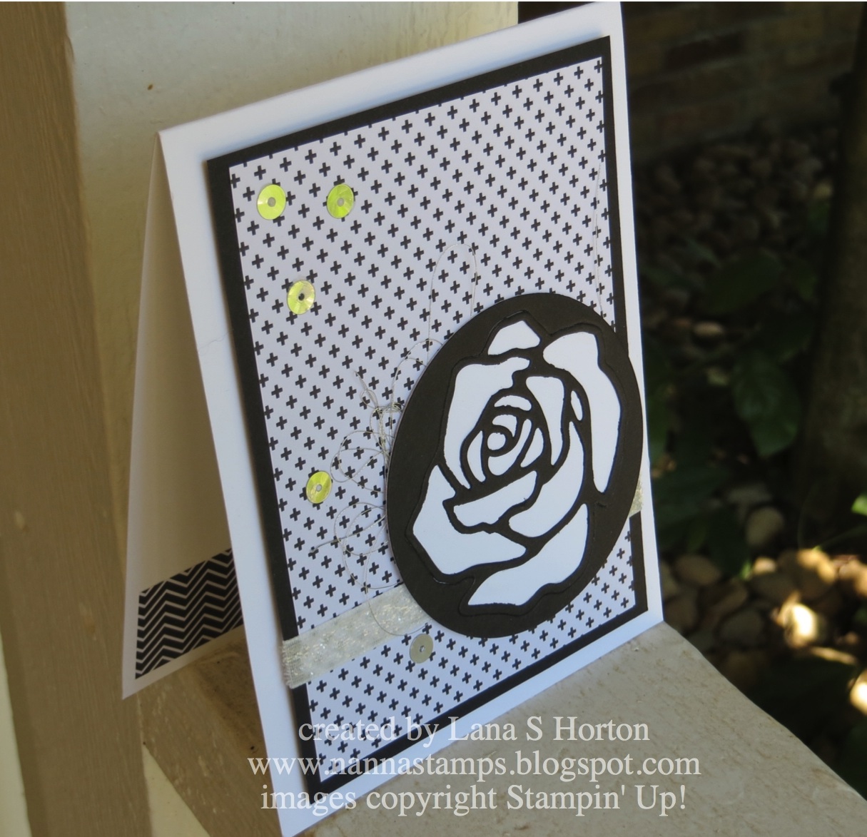 Stamping with Nanna: Black And White Rose Card