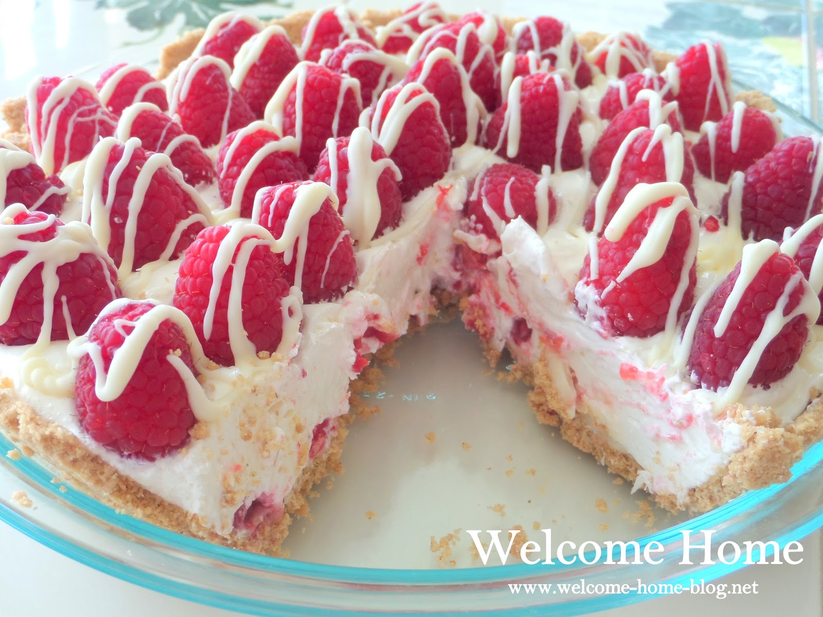 Welcome Home Blog: Raspberry White Chocolate Cheesecake Pie
