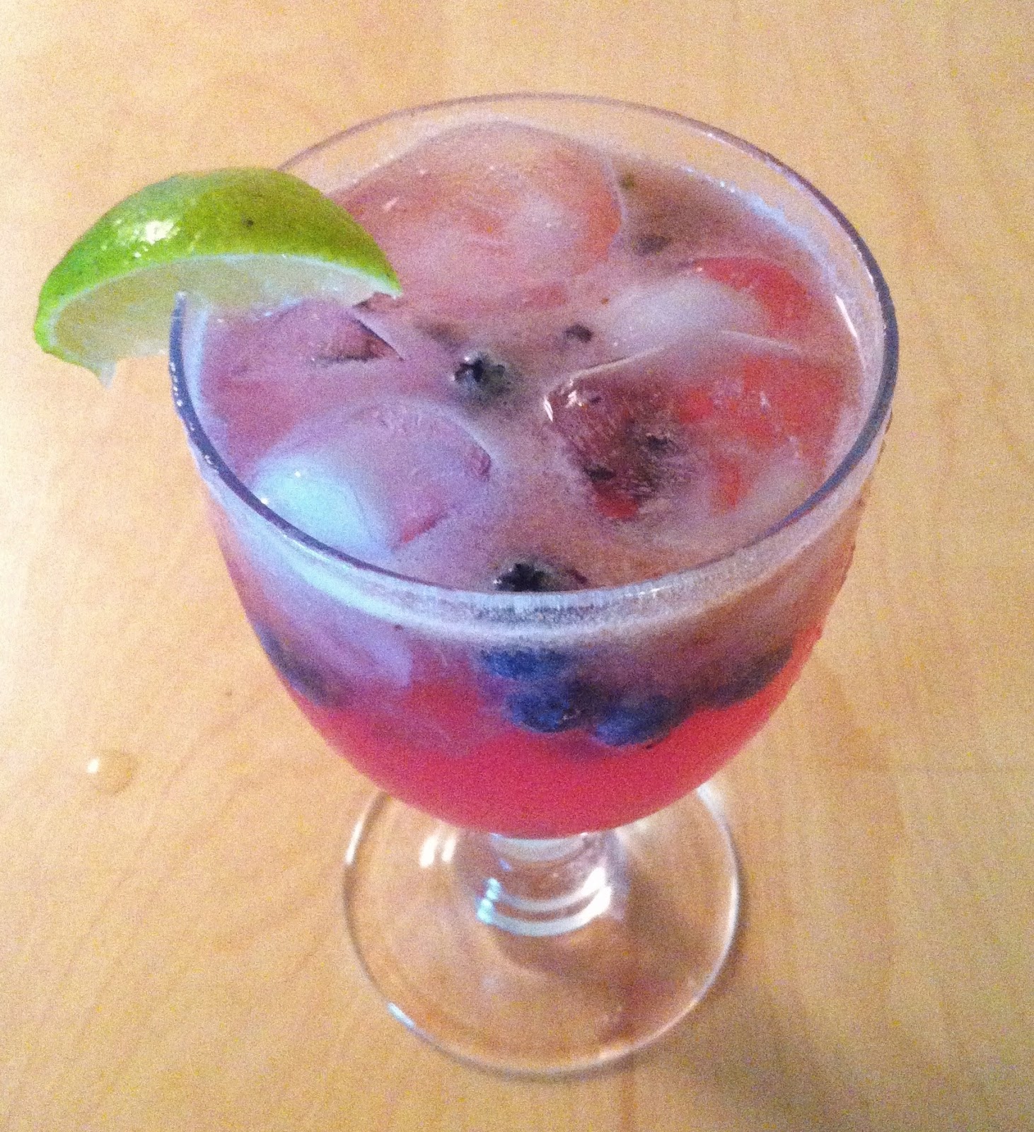 My Tiny Oven: Friday Summer Cocktail – Blueberry Basil Fizz