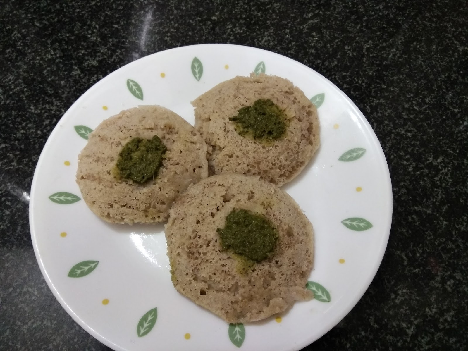 Easy Children Recipes: SINGHARA ATTA IDLI / CHESTNUT FLOUR IDLI
