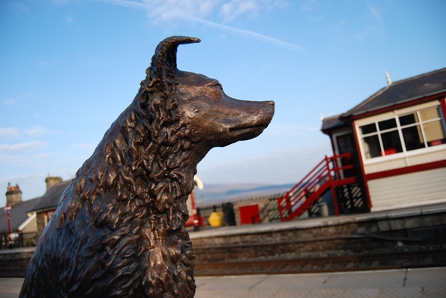 Ruswarp the Story and Sculpture