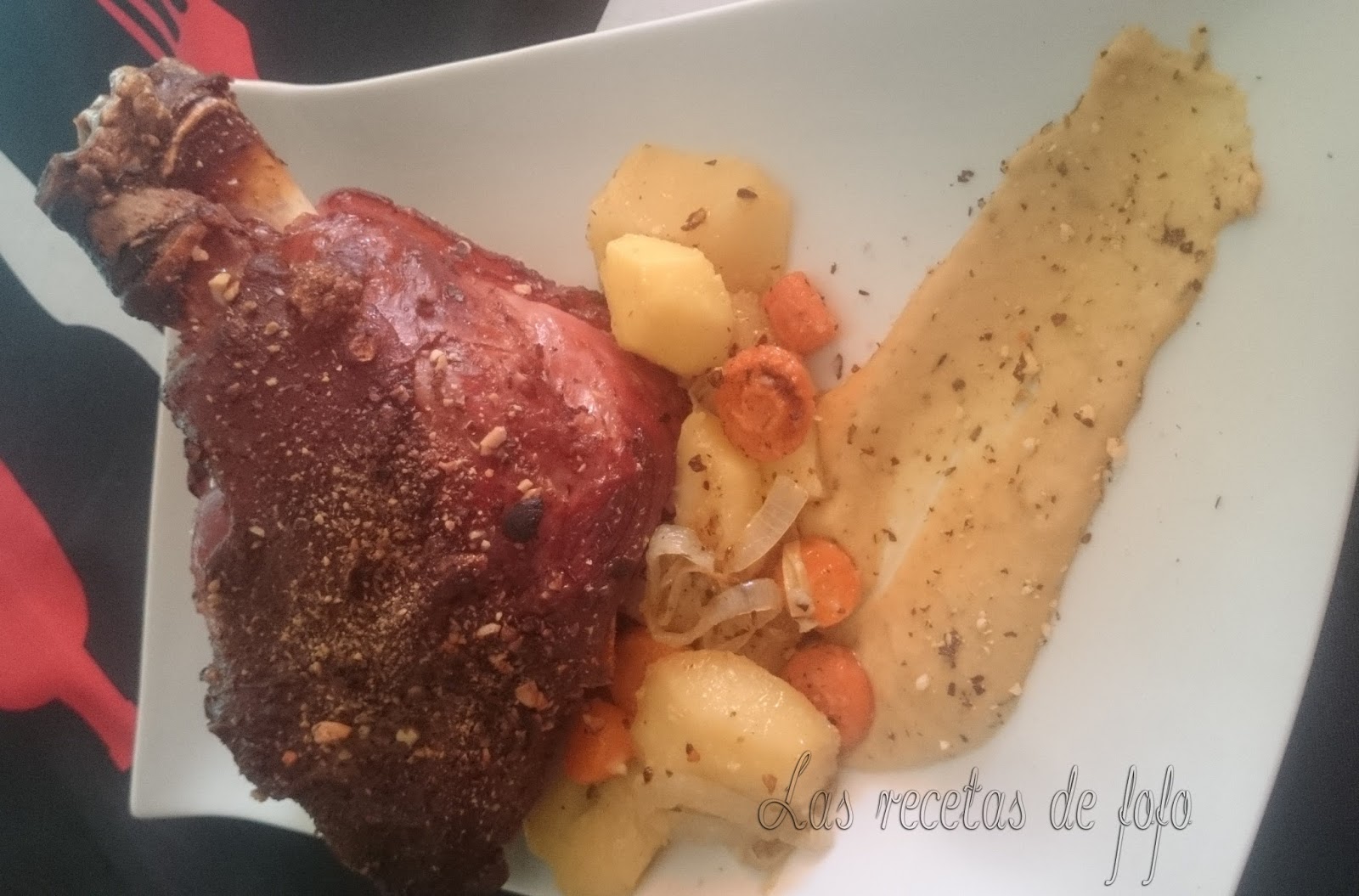 Las recetas de Fófo: Codillo de cerdo al horno