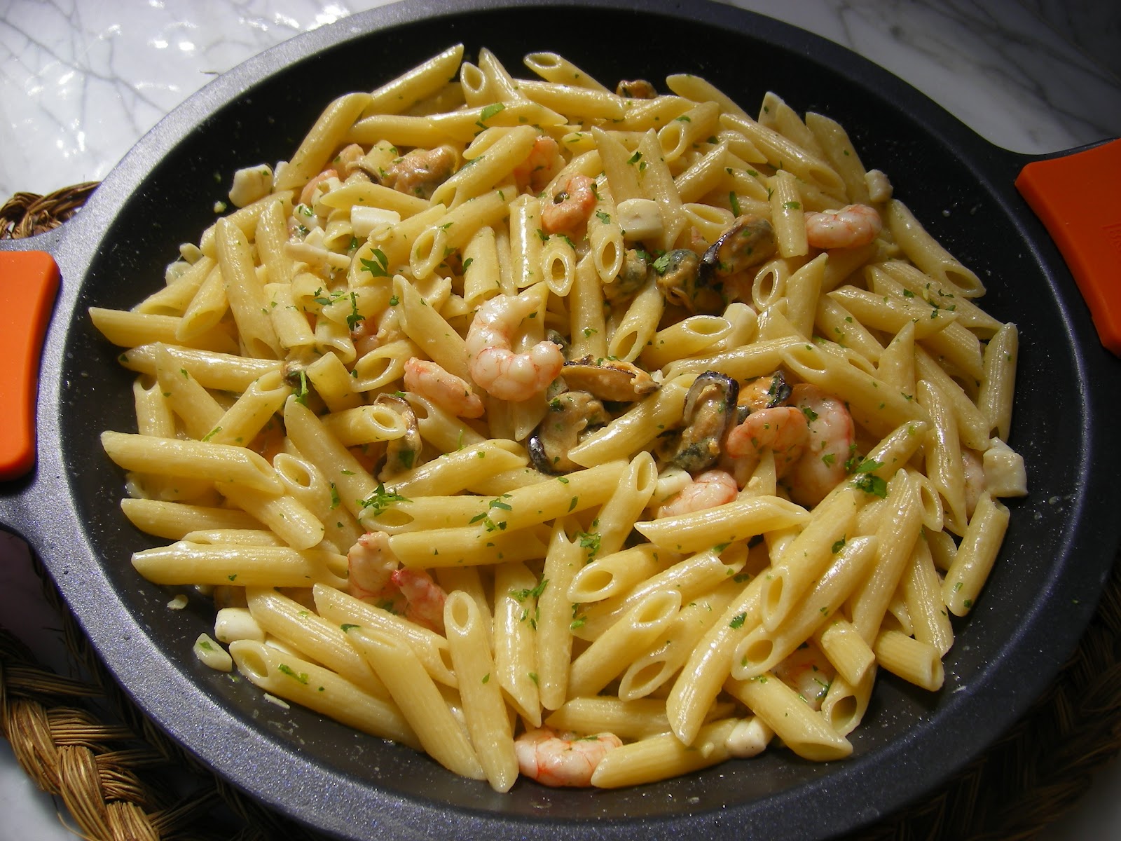 el placer del paladar: Penne Rigate con Marisco