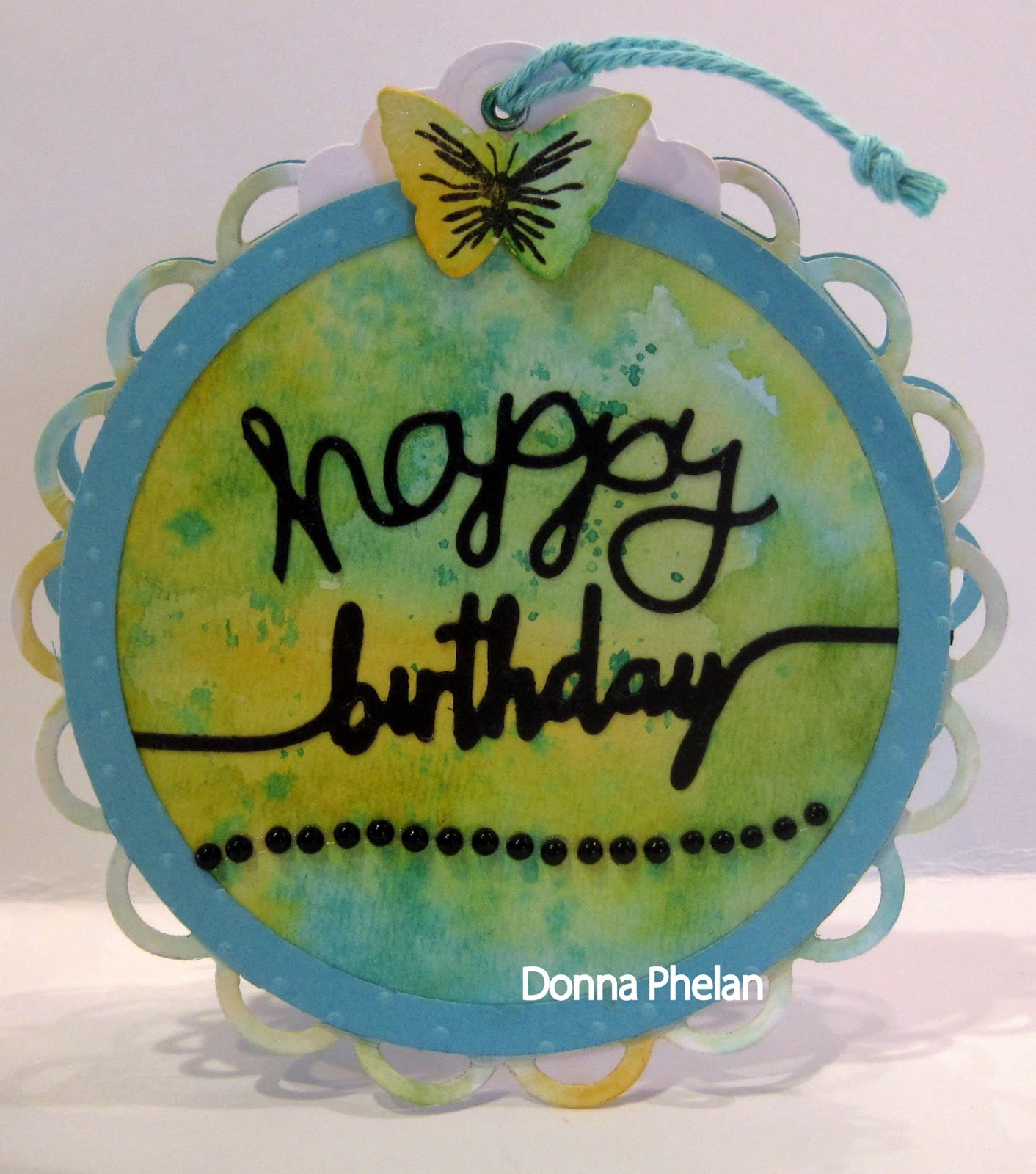 Crafting By The Beach: Round Happy Birthday Card/Tag
