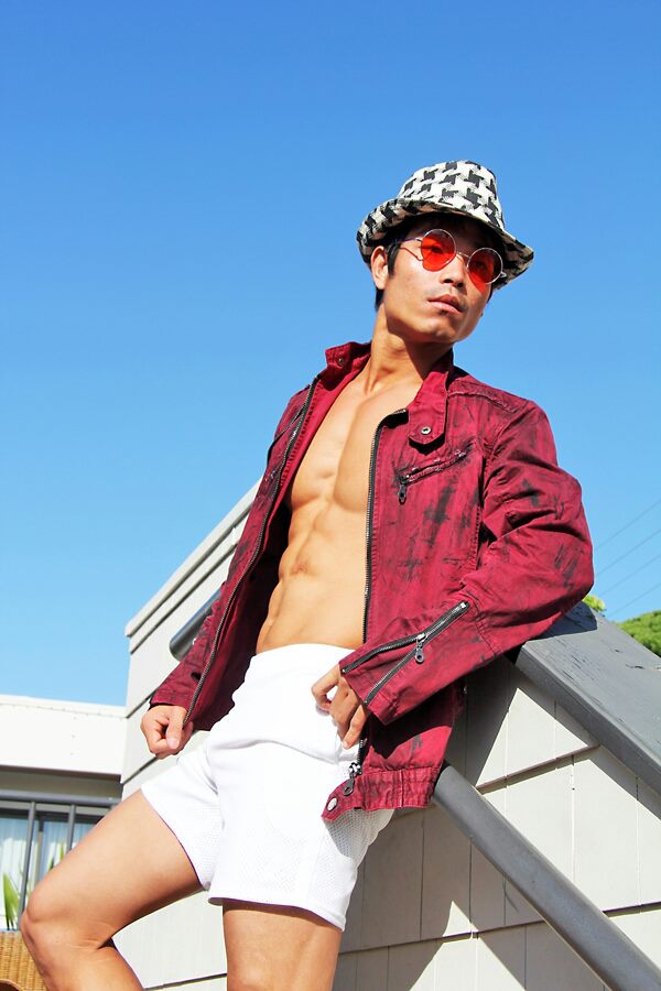 M y a n m a r H u n k s: Ethan Maxwell Landry @ car