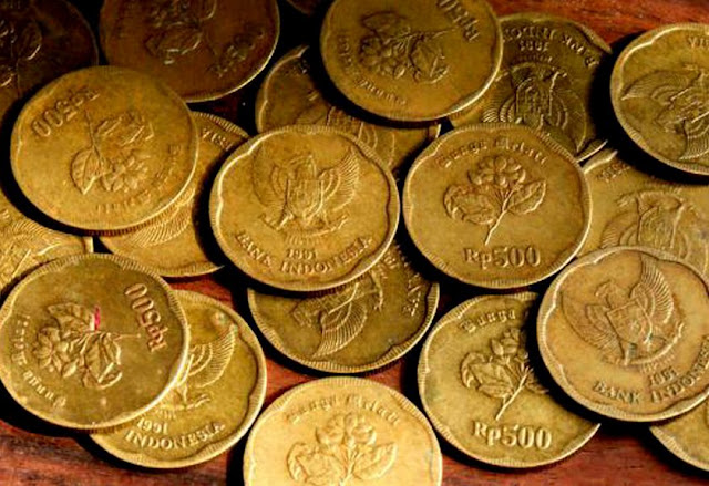 Nah kali ini kamu pasti ingat atau mungkin masih menyimpan koin 500 ...