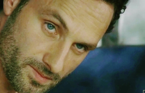 The Everyday Cinephile.: The Walking Dead S2 Ep. 9 Triggerfinger- Grade: A-