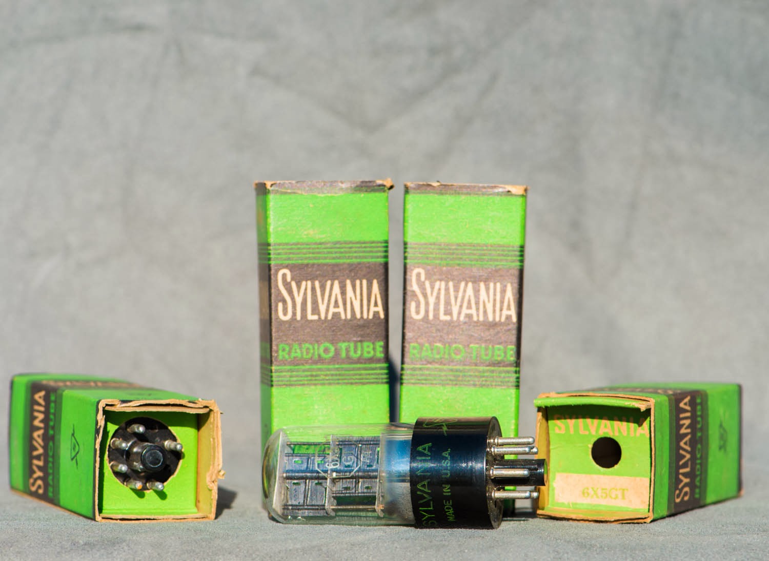 VinylSavor: Tube of the Month : The 6X5