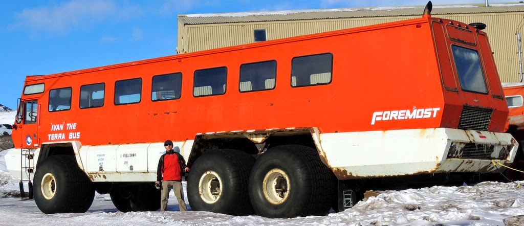 Polar Ponderings: From Polar Bears to Penguins : Antarctic Vehicles
