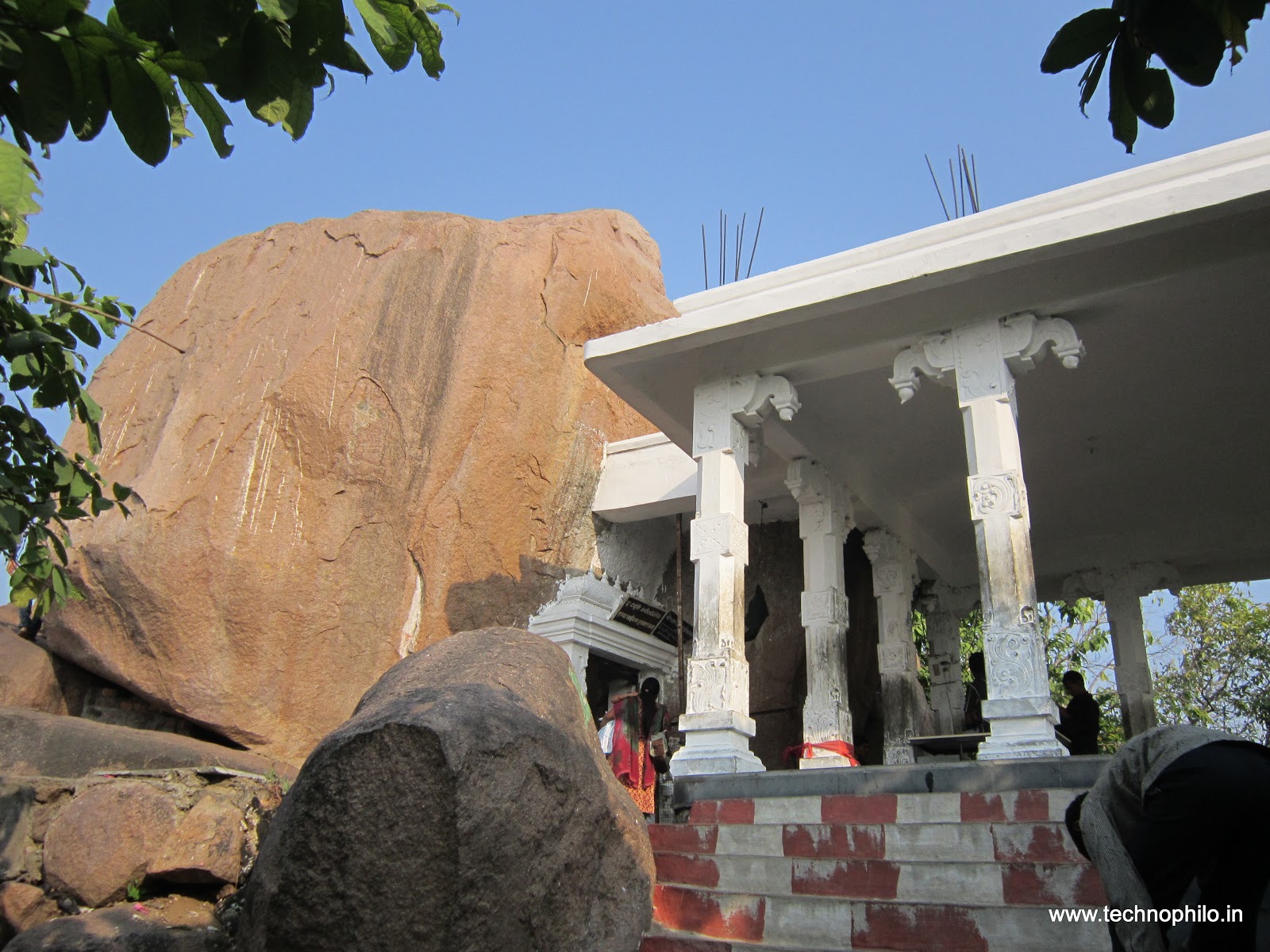 Sri Gnana Saraswati Temple, Basara