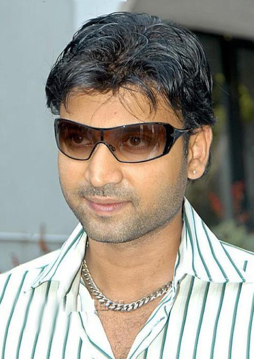 TeluguMovieClub: Sumanth latest pics