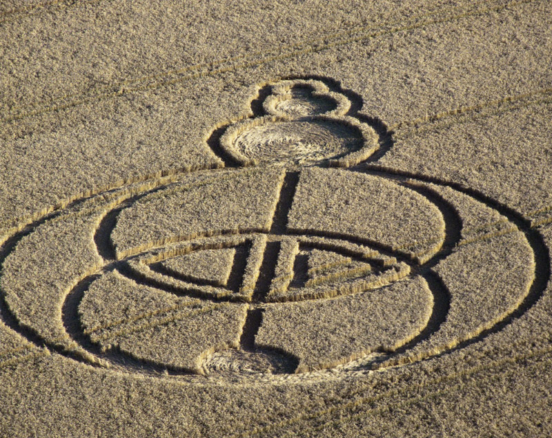 Cosmic Crop Circles: Wayland's Smithy, Nr Ashbury, Oxfordshire. August ...