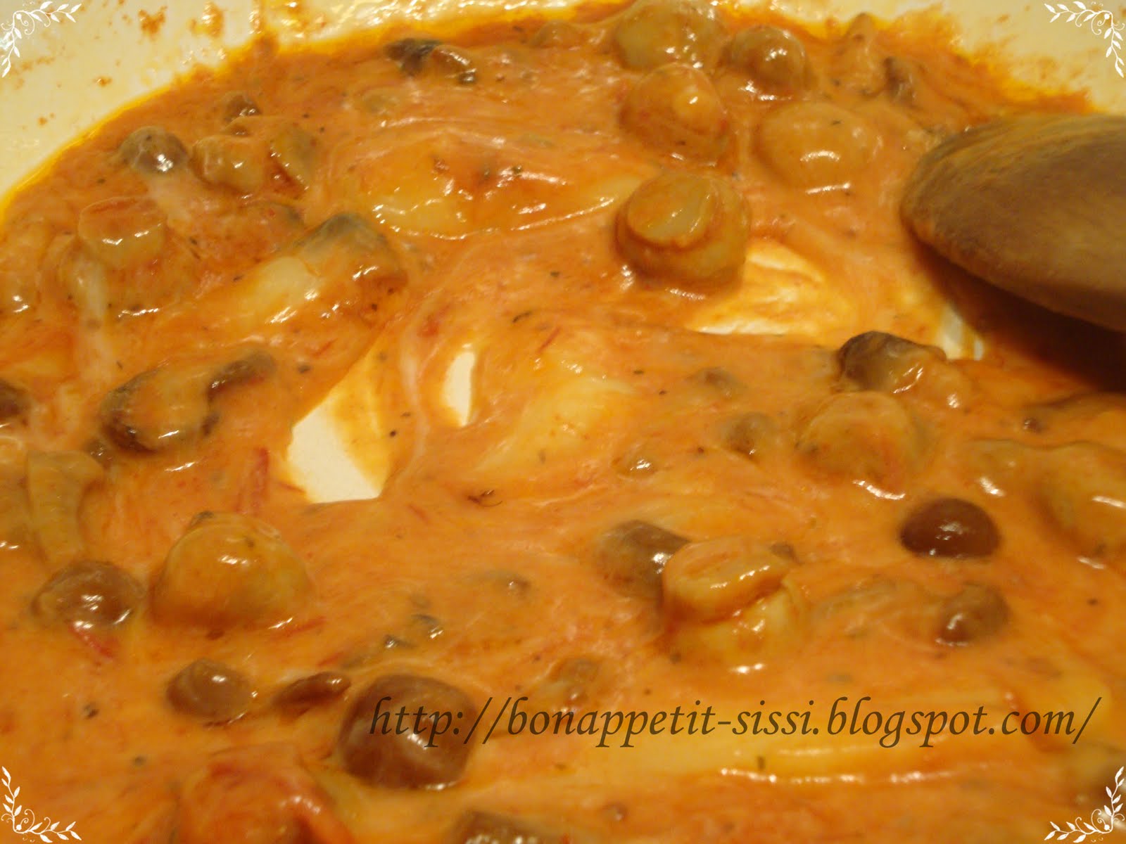 Mezze maniche, funghi e fontina