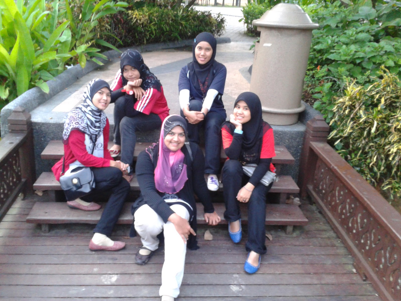 sEmErah hAtiKu (^_^): hutan bandar larkin VS hutan bandar mutiara rini