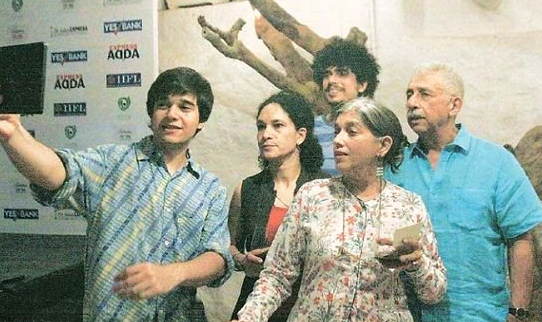 Naseeruddin Shah Family Wife Son Daughter Father Mother Marriage Photos ...
