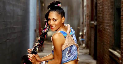 Buzzin': Buzzin' Live: Nicole Scherzinger i 50 Cent u Američkom Idolu