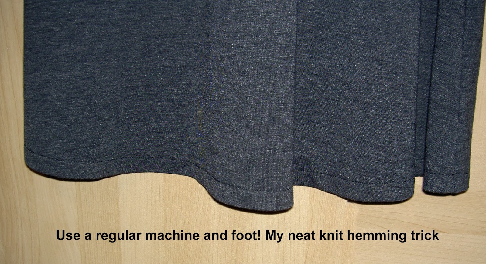 Amanda Sews and other things: Neat knit hemming trick
