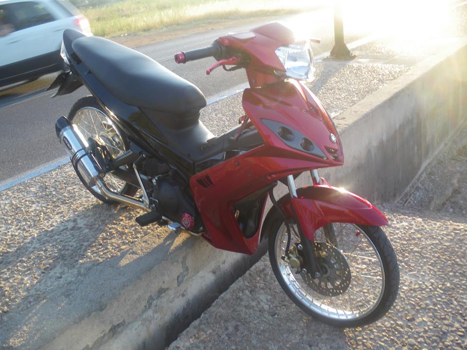 Mikrowio me dio rodes: Yamaha Crypton X Race Tech