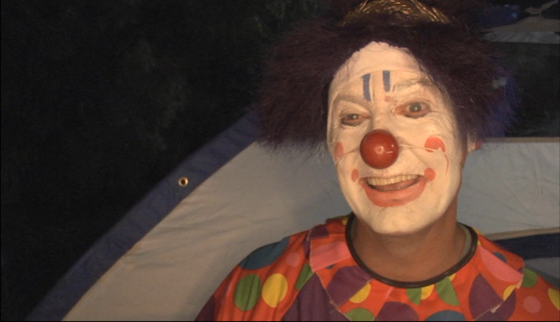 MCBASTARD'S MAUSOLEUM: DVD Review: CLOWN HUNT (2012)