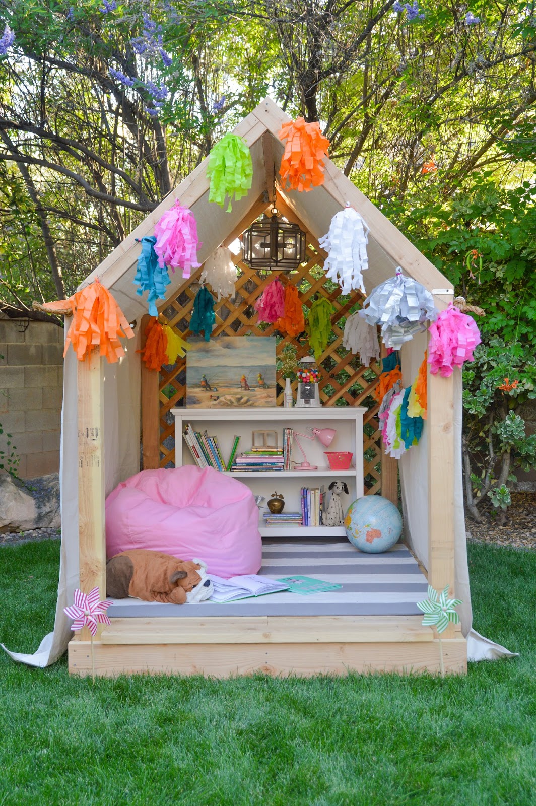 Little Learning Spaces: A DIY Book Nook! | Preschool Powol Packets