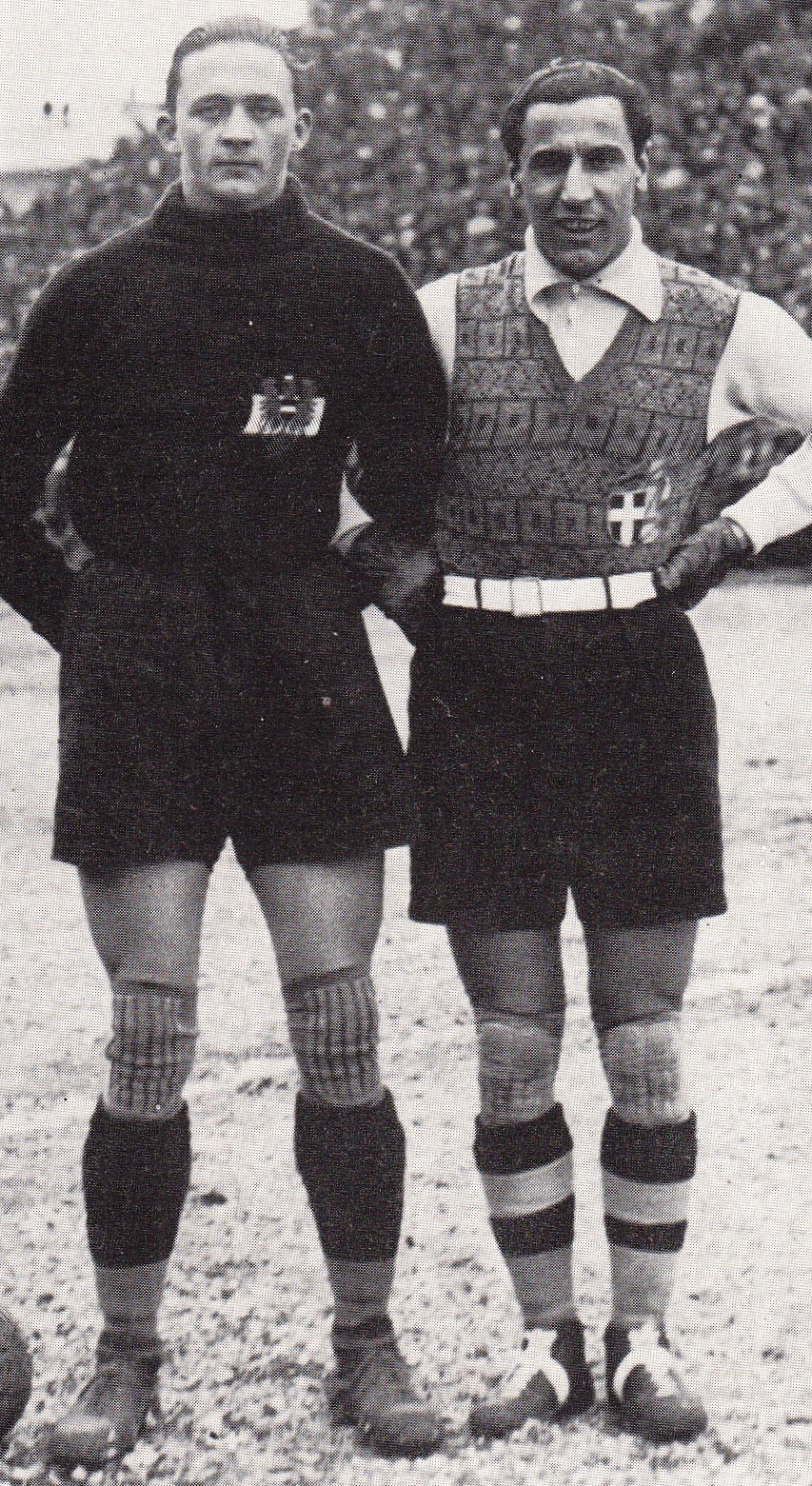 Soccer Nostalgia: Old Match Photographs-Part 15d