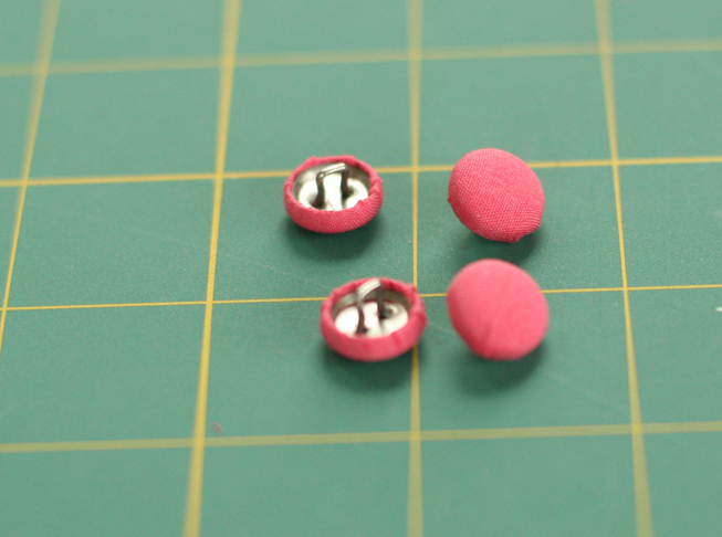 DIY: Fabric Covered Buttons - Say Yes