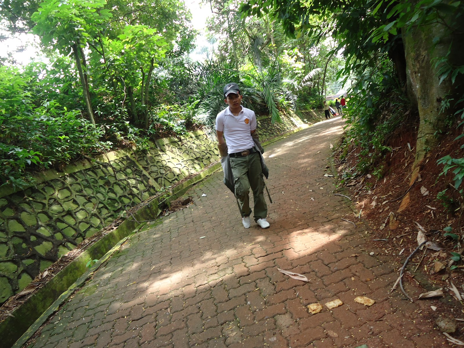 58+ Gambar Cowok Hunting Keren