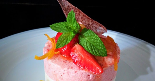 mmm...buonissimo!: MOUSSE AL RISO E FRAGOLA CON CIALDA CROCCANTE DI ...