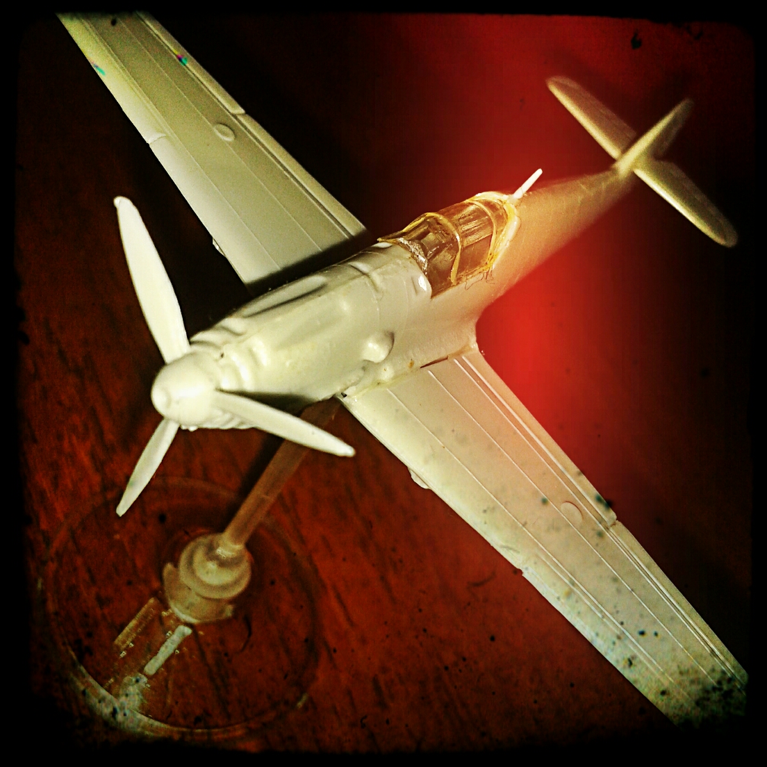 Ranger Grave: Revell Micro Wings 1:144 Scale Aircraft