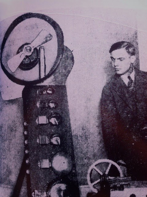 ojos de musico extraviado: André Breton y la música en Magia Cotidiana