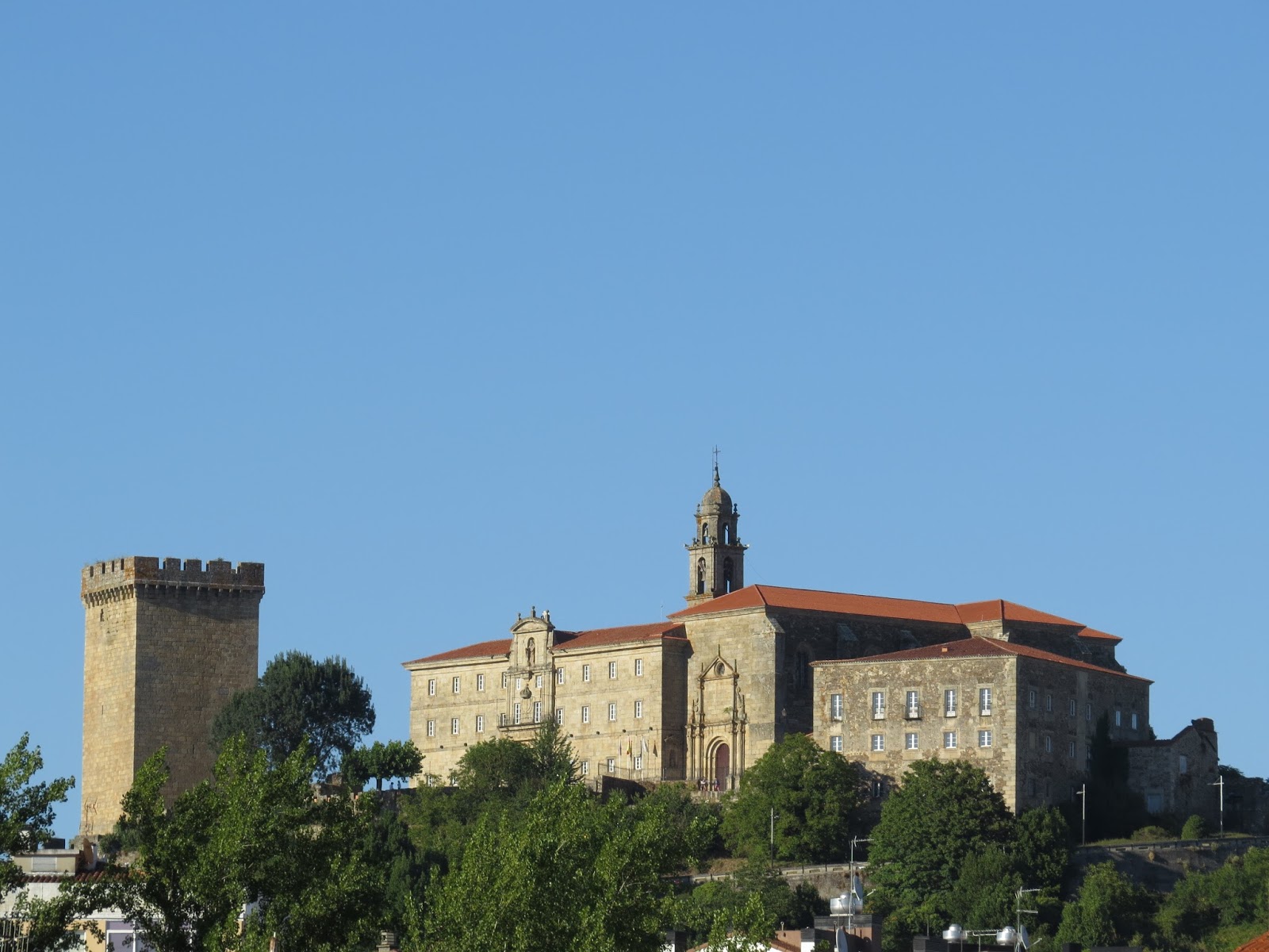 Portal AuToCaRaVaNiStA: MONFORTE DE LEMOS - LUGO - ESPANHA