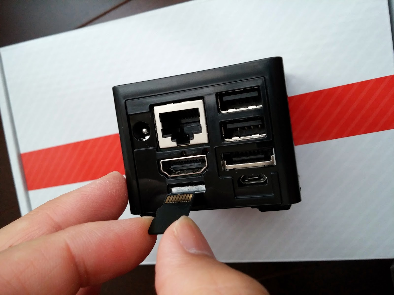 「CuBox-i2」にUbuntuをインストールし、Asteriskを構築する（Ubuntuインストール編） | 自己満 備忘録