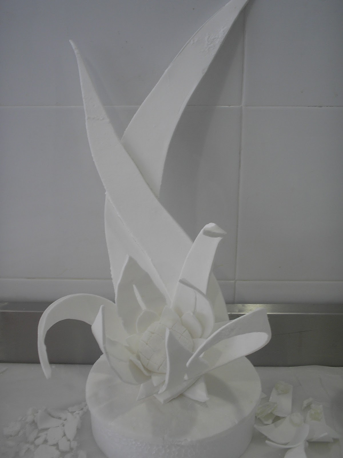 - Haidhar & Fazrul as A Team -: Making Sculpture Using Sugar Pastillage