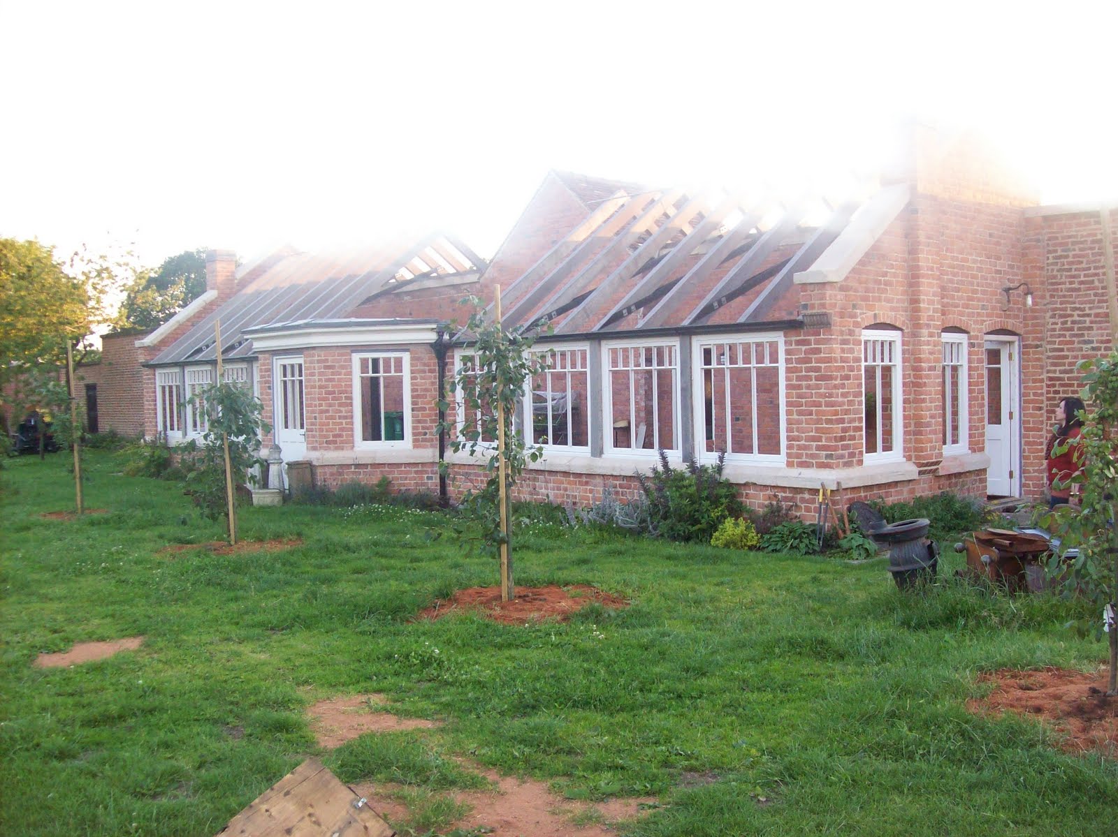 A GHOST HUNTERS DIARY: HANKELOW HALL